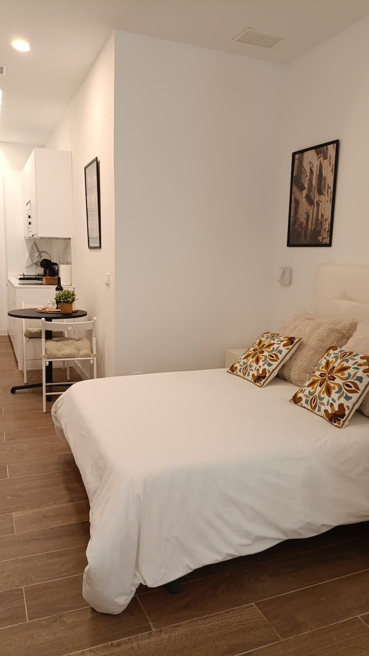 Magnífico Apartamento En Pleno Centro De Madrid, - Chamartín