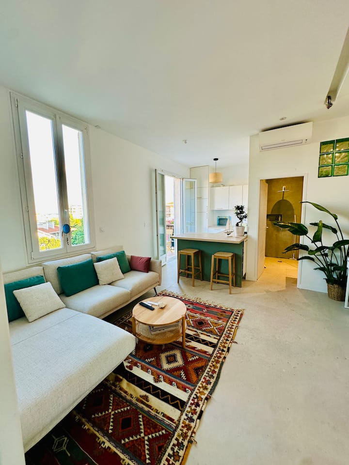 Lumineux T2 Neuf Cannes, Palais & Plages-parking - カンヌ