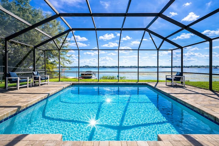 Lake Front House | Boat Dock | Heated Pool | More - Winter Haven, FL