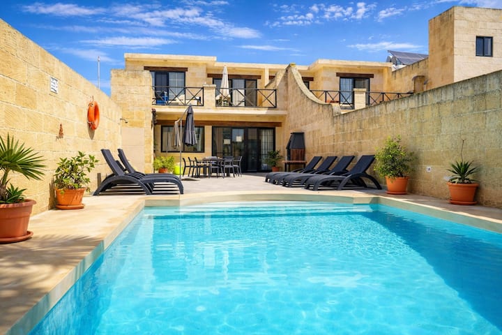 Bbq Nights -Pool - 28 Tranquil - Malta