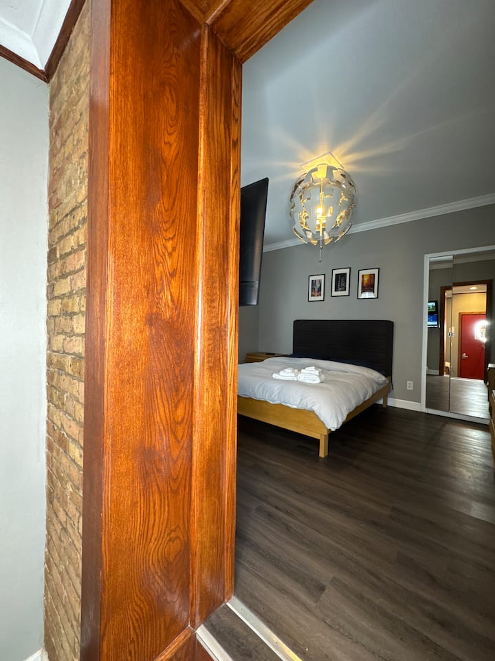 Charming Old Town Getaway Near Chicago Attractions - 芝加哥