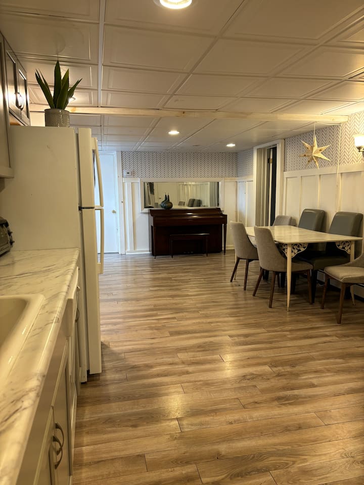 1950’5 Beach Vibe - Westerly, RI