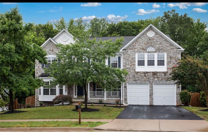 Private Room In Peaceful Neighborhood In Stafford - Stafford, VA