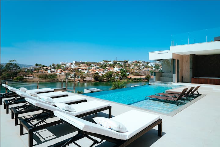 Escarpas Do Lago 7 Suítes C/ Ar, Sauna,  Jacuzzi - Capitólio