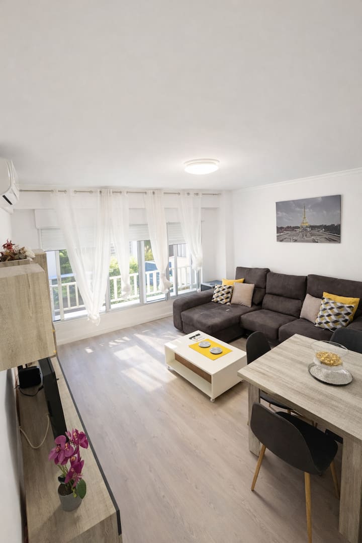 Family Friendly Apt In Tarragona City Center - Tarragona