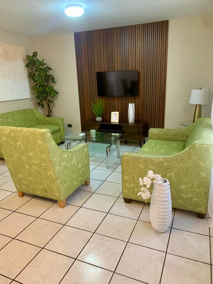 Depa Anahuac Apt. 1 - Mexicali