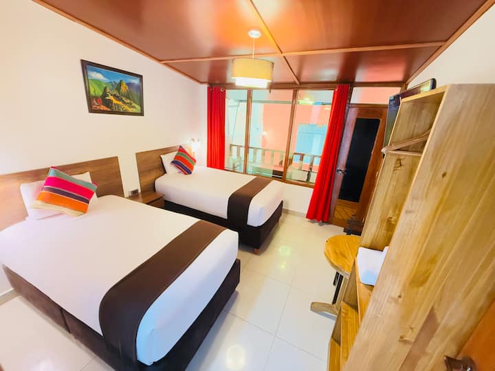 Hotel En Aguas Calientes - Aguas Calientes