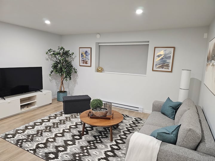 Langley 2-bedroom Suite Near Langley Events Centre - Langley