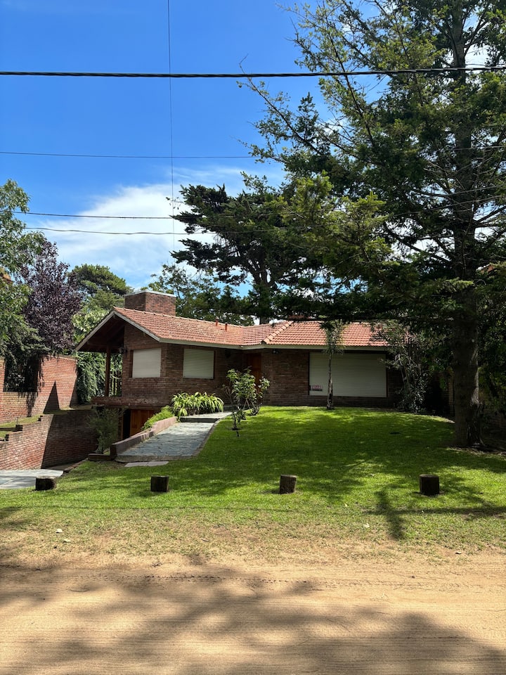 Casa Barrio Norte Villa Gesell - villa Gesell