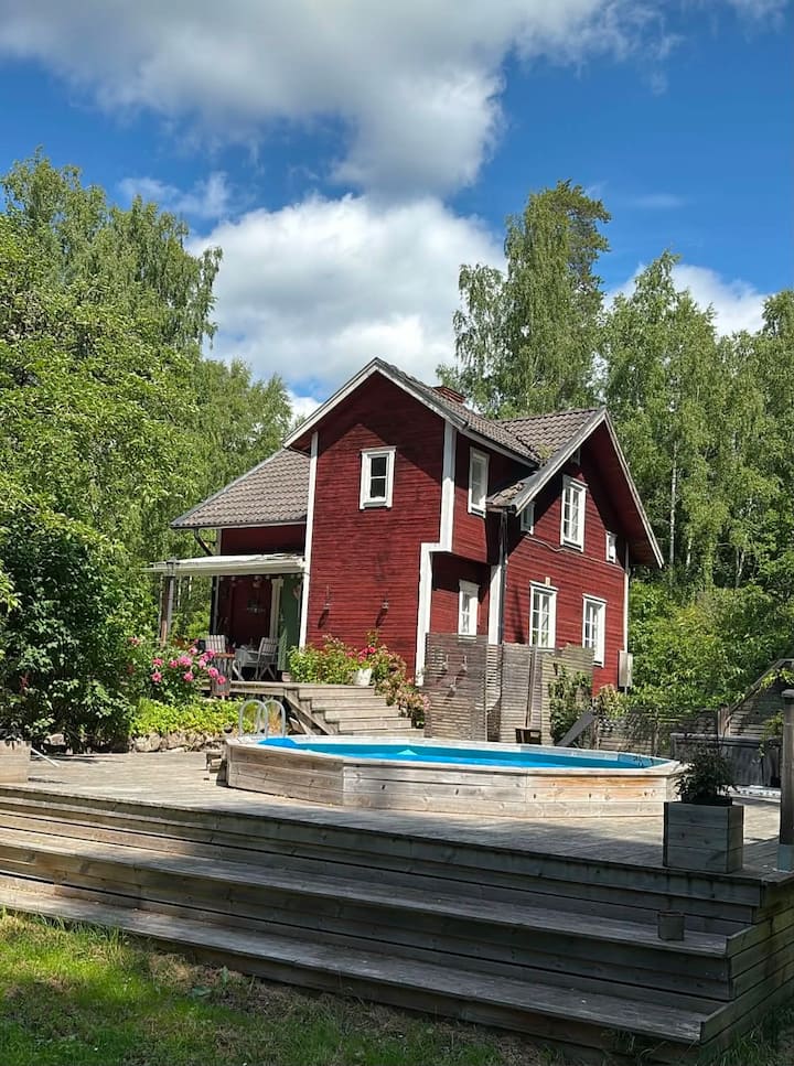 Sekelskiftestorp I Lerbo. - Flen