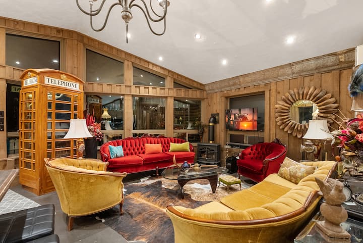 The Captain’s Quarters - Collingwood