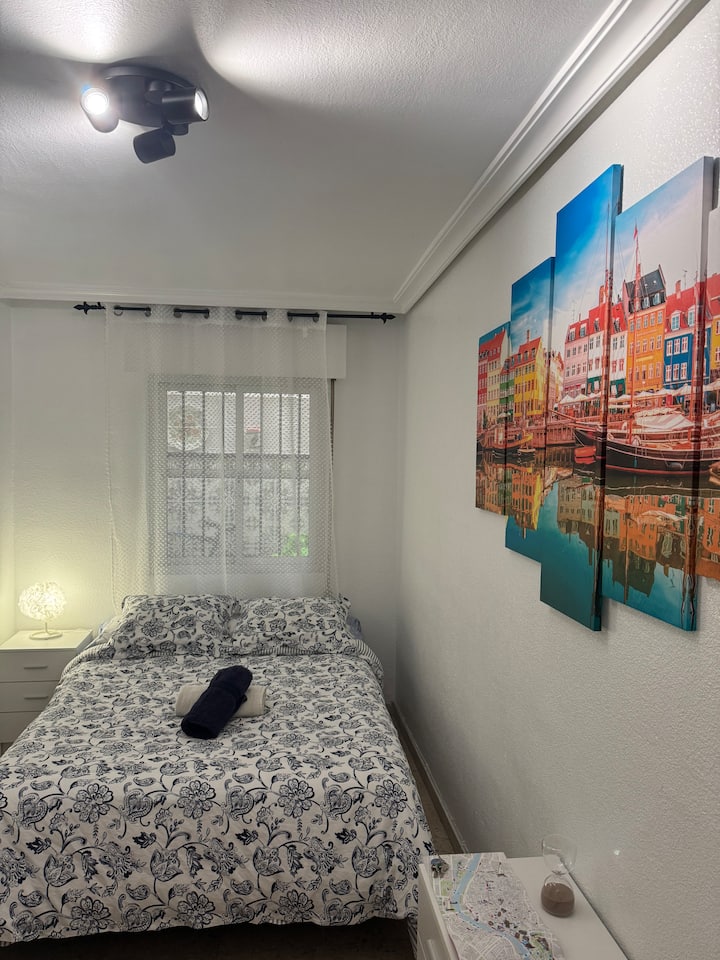 Habitación Espléndida En Sevilla - Seville