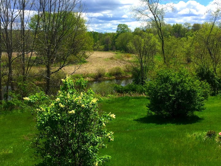 Riverview Oasis - Lake Buel, MA