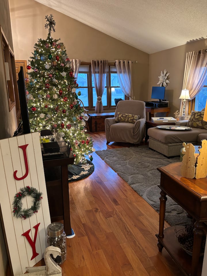 King; Quiet & Serene; Near Green Bay & Oshkosh - Appleton, WI