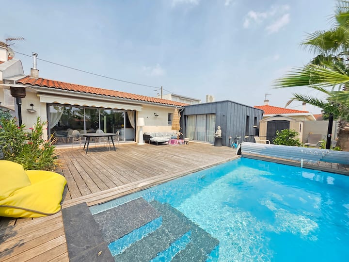 Maison 3 Chambres Avec Piscine Chauffée.
Parking - Le Bouscat
