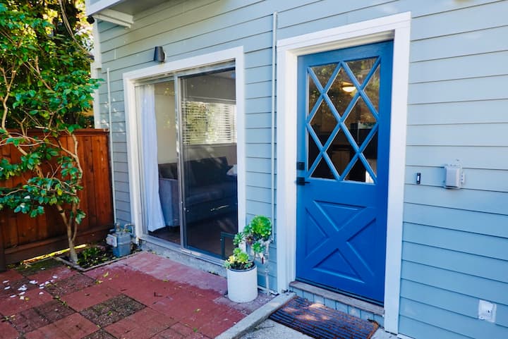 Charming Retreat ~ 1-bed Guest Suite In San Rafael - San Rafael, CA