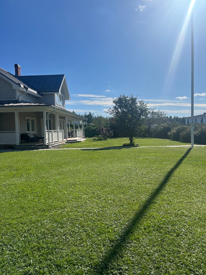 Rymlig Villa I Vallentuna - Vallentuna