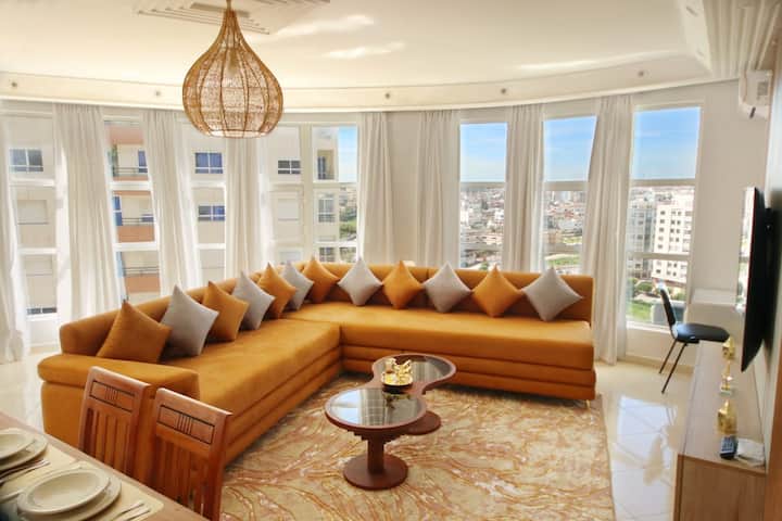 #Stop,ajouter Un Coup D'œil, Proche De La Corniche - 탠지어