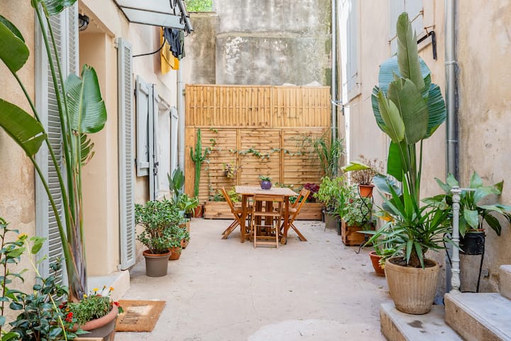 Le Paisible T2 / Terrasse, Notre Dame De La Garde - Marseille