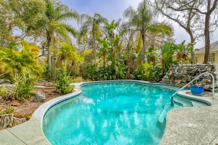 Backyard Oasis, Private Pool, $300 In Free Tickets - St. Augustine, FL