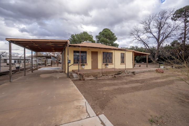 Lemon House - Safford, AZ