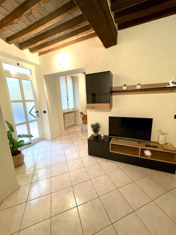 Central Parma Apartment - Parma