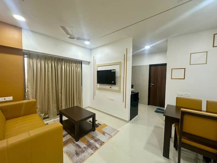 Contemporary 1bhk Near Powai Lnt - Mumbai