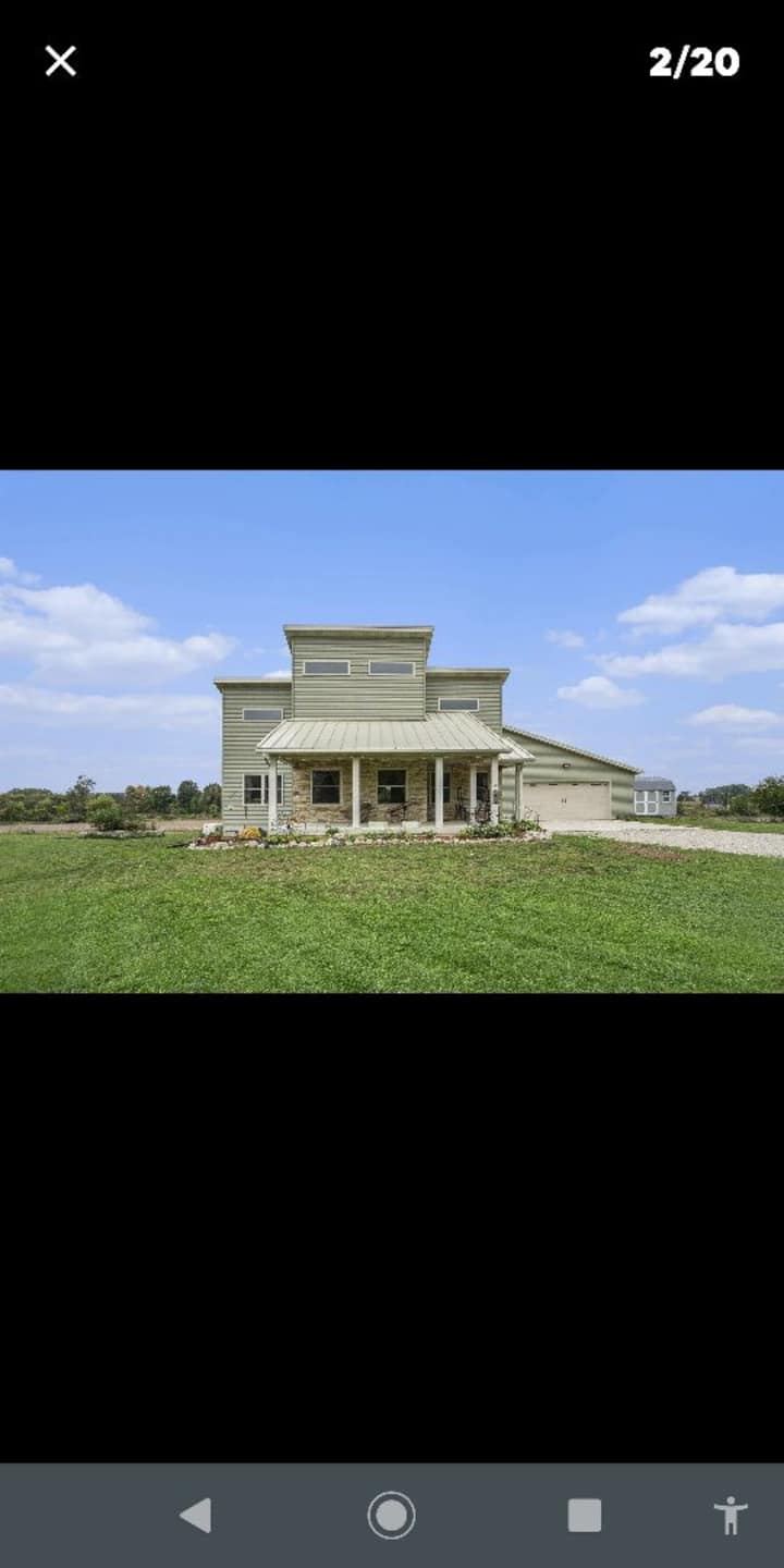 Quite Country Home - Battle Creek, MI