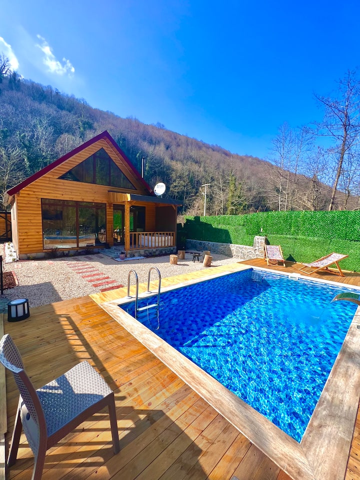İStanbuldere Bungalov 2  (Isıtmalı Havuz & Jakuzi) - Sapanca