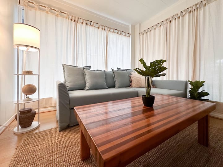South Tampa Boho Bungalow - Tampa, FL