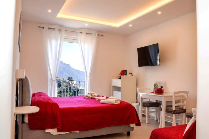 Amalfi Montemare Rooms Red Rooms - Amalfi