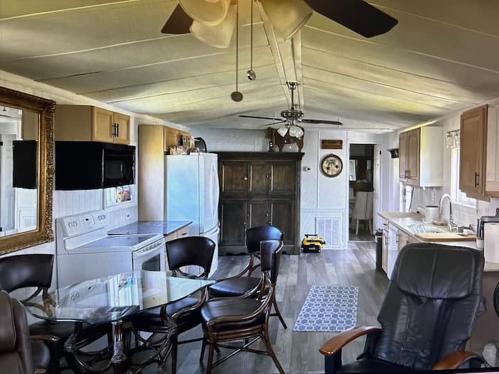 Waterfront Singlewide! - Okeechobee, FL