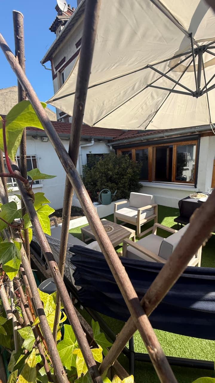 Entre Paris & Disney Parking Privé Gratuit - Neuilly-sur-Marne