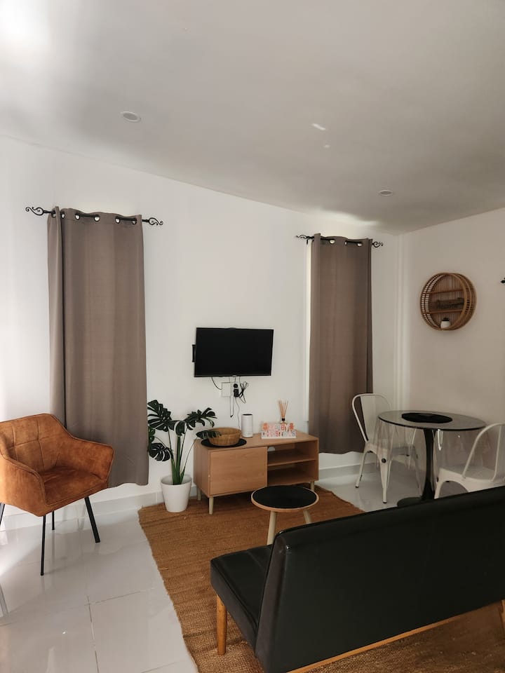 Jpr Homes Unit #1 - Apia