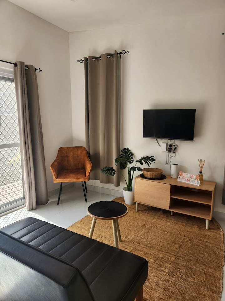 Jpr Homes Unit #2 - Apia