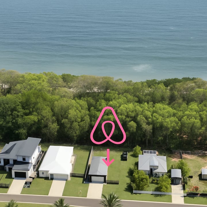 Beach Shed - Toogoom