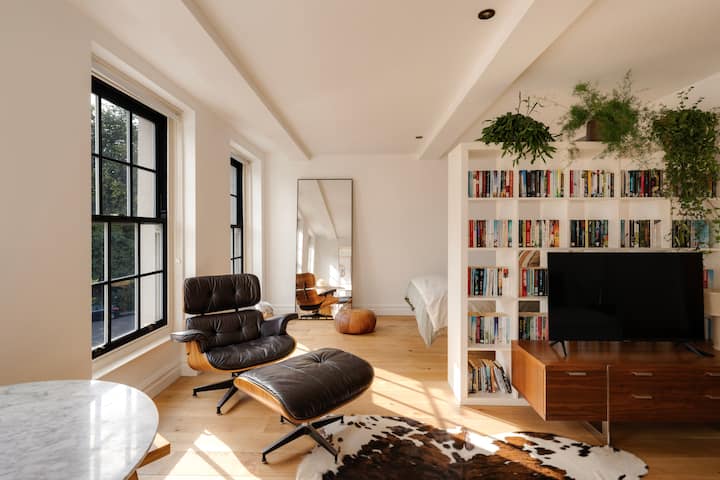 City Centre | Loft-style Studio + Free Parking - Bristol