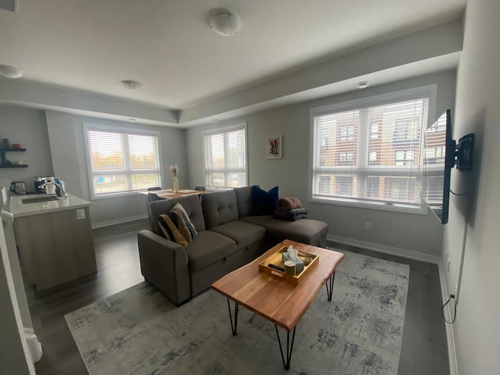 Modern 2br Townhouse - 10 Min To Niagara Falls - Niagara Falls