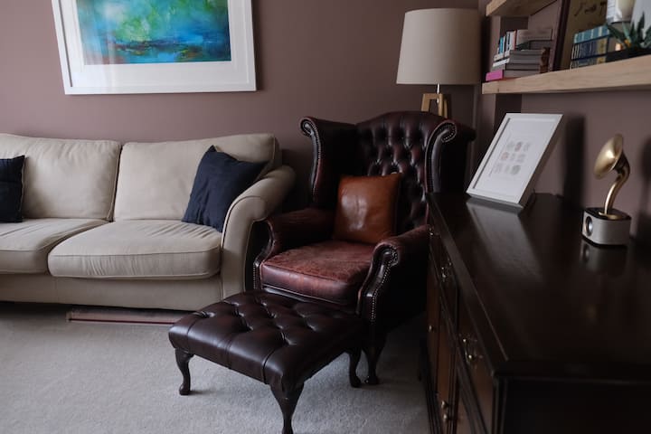 Family Home In Fishponds - Bristol