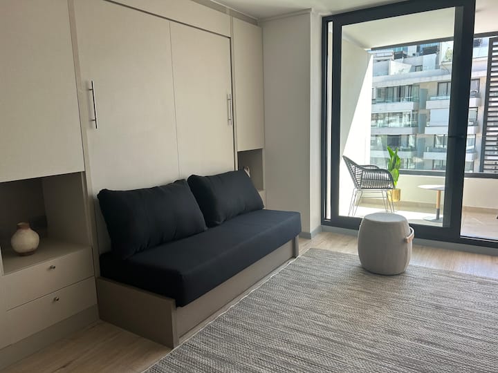 Tendrás Total Seguridad, Conectividad Y Comodidad - Las Condes