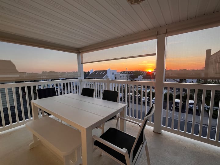 Cozy & Quiet - Walk To Beach~new Beds! - Ocean City, NJ