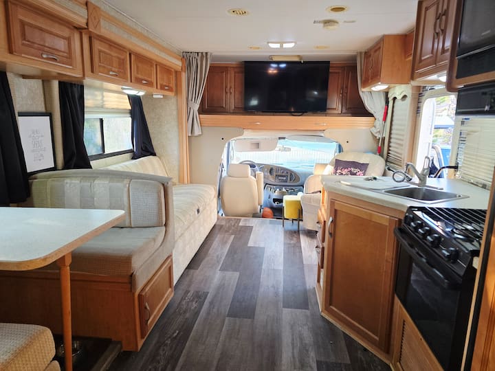 Motorhome 1 Bedroom - Riverside, CA