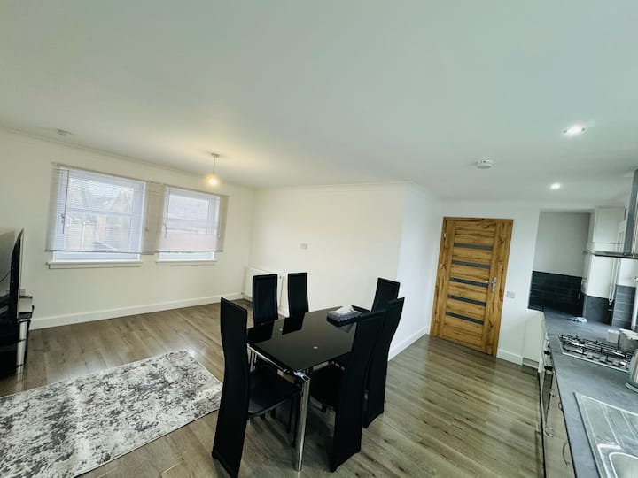 Prestwick Luxury Apartment 2 Bedroom - エアシア