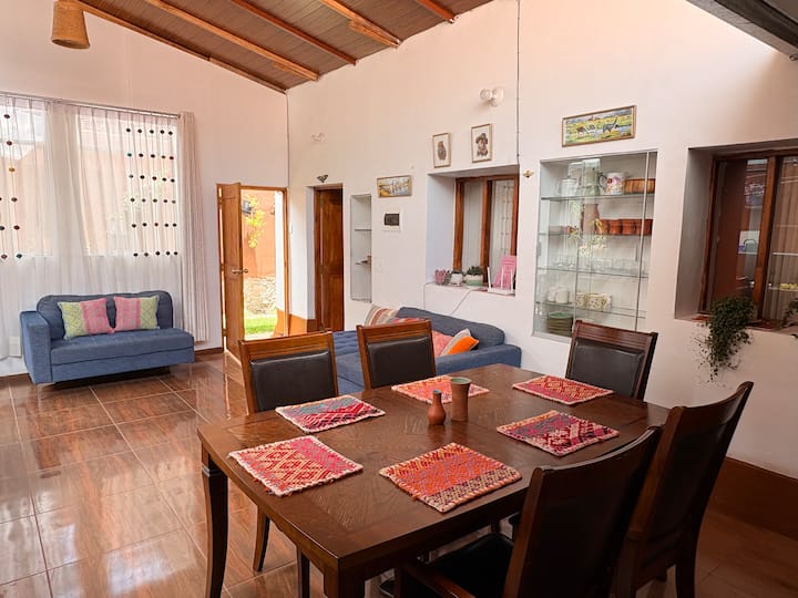 Casa Céntrica Acogedora En Urubamba - Urubamba