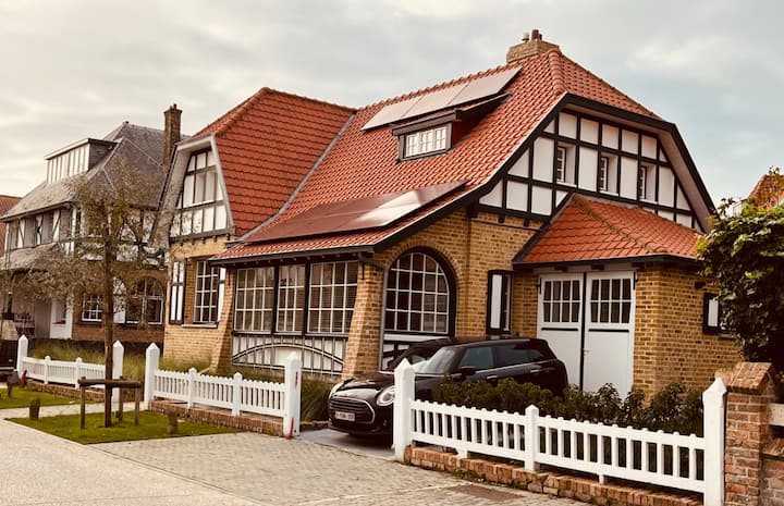 Magnifique Villa Dans Le Quartier Dumont - De Panne