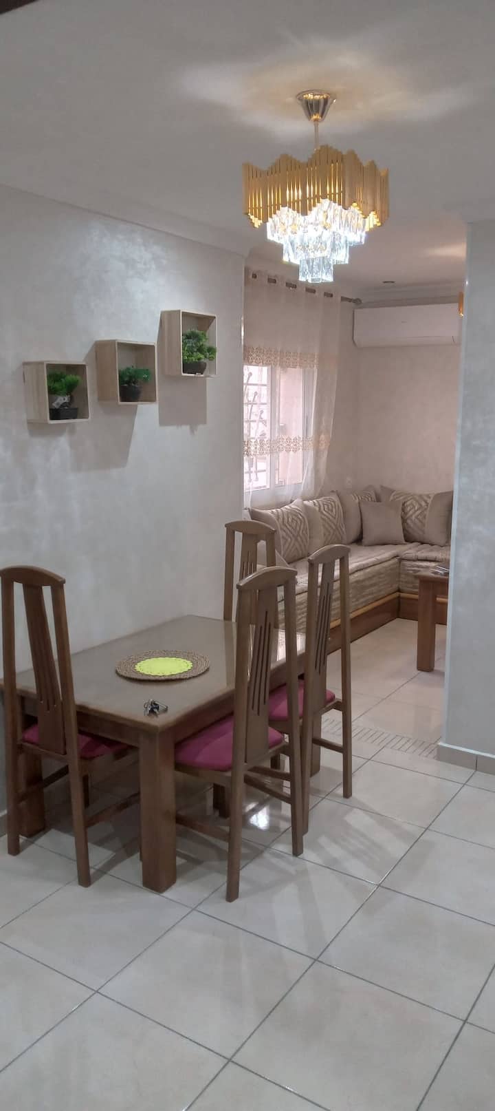 Apparemment 14 - Nador