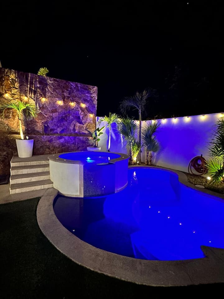 Pedregal 4 Br/4ba Pool+hottub Walk To Beach+marina - Cabo San Lucas