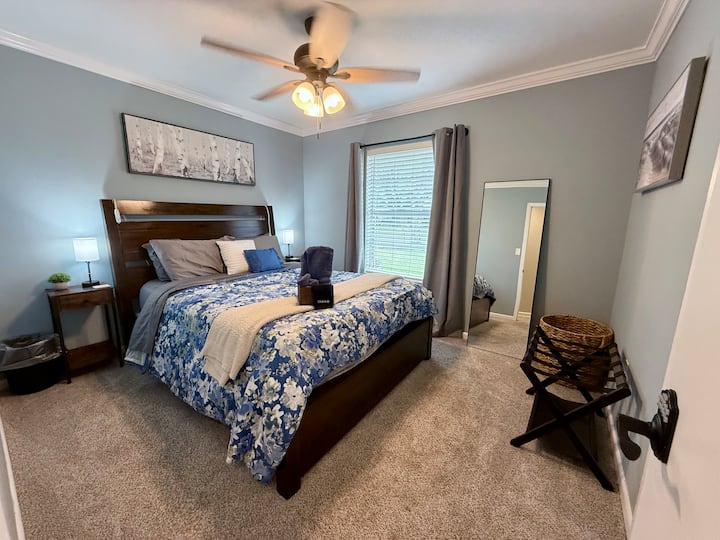 Rm 1 Private Queen Bed In Fort Walton Beach - Fort Walton Beach, FL