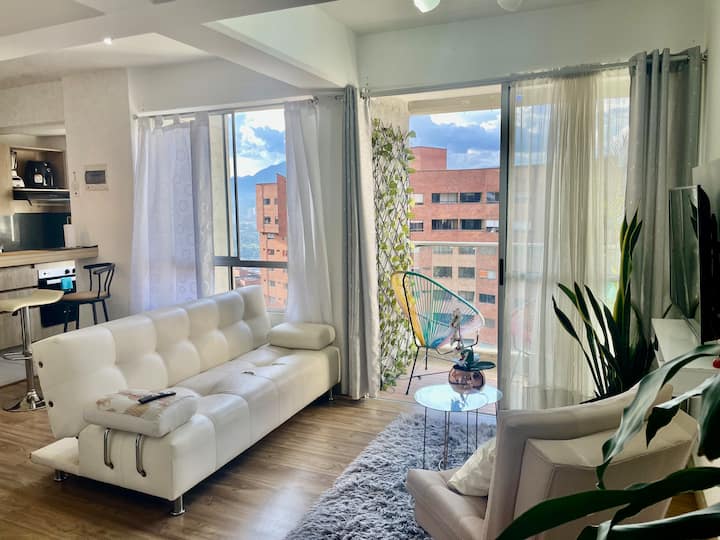 Welcome! To Medallo! Pool | Parking | Gym | Sauna - Colombia