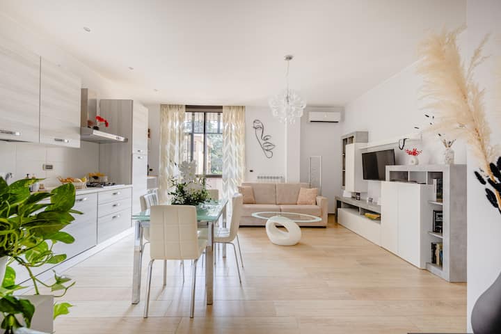 Boutique Apartment - Caserta